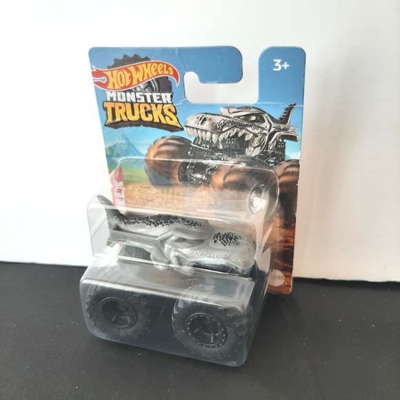 Mattel | Toys | Hot Wheels Mega Wrex Dinosaur Car Truck 22 Monster ...